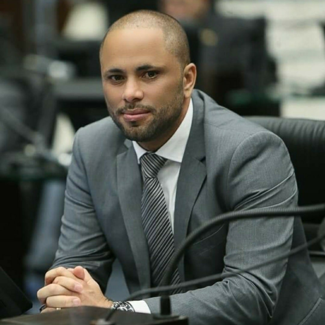 Do Carmo retornando à Assembleia - GMC Online