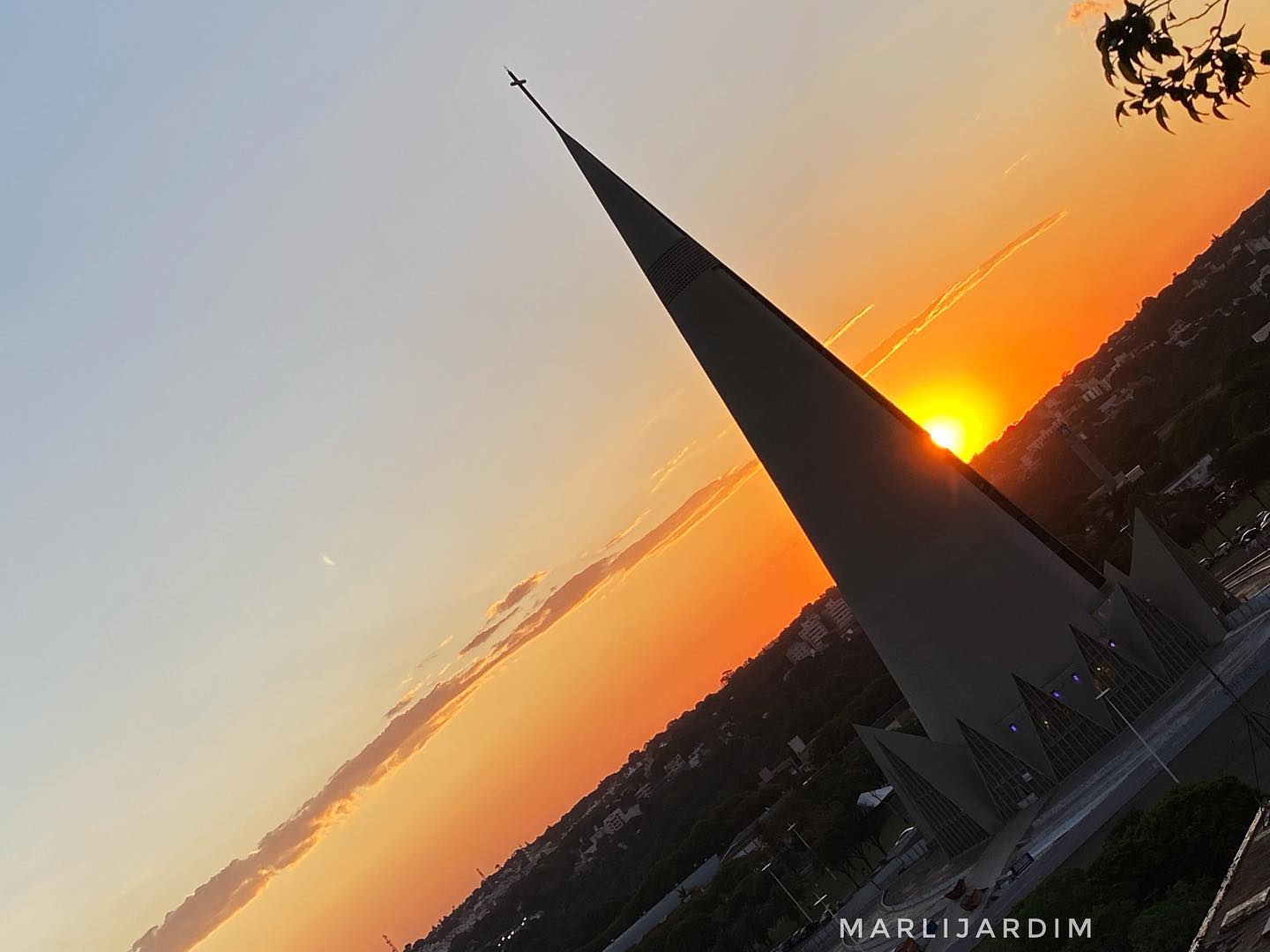 Veja como fica o tempo neste sábado, 17, segundo o Simepar