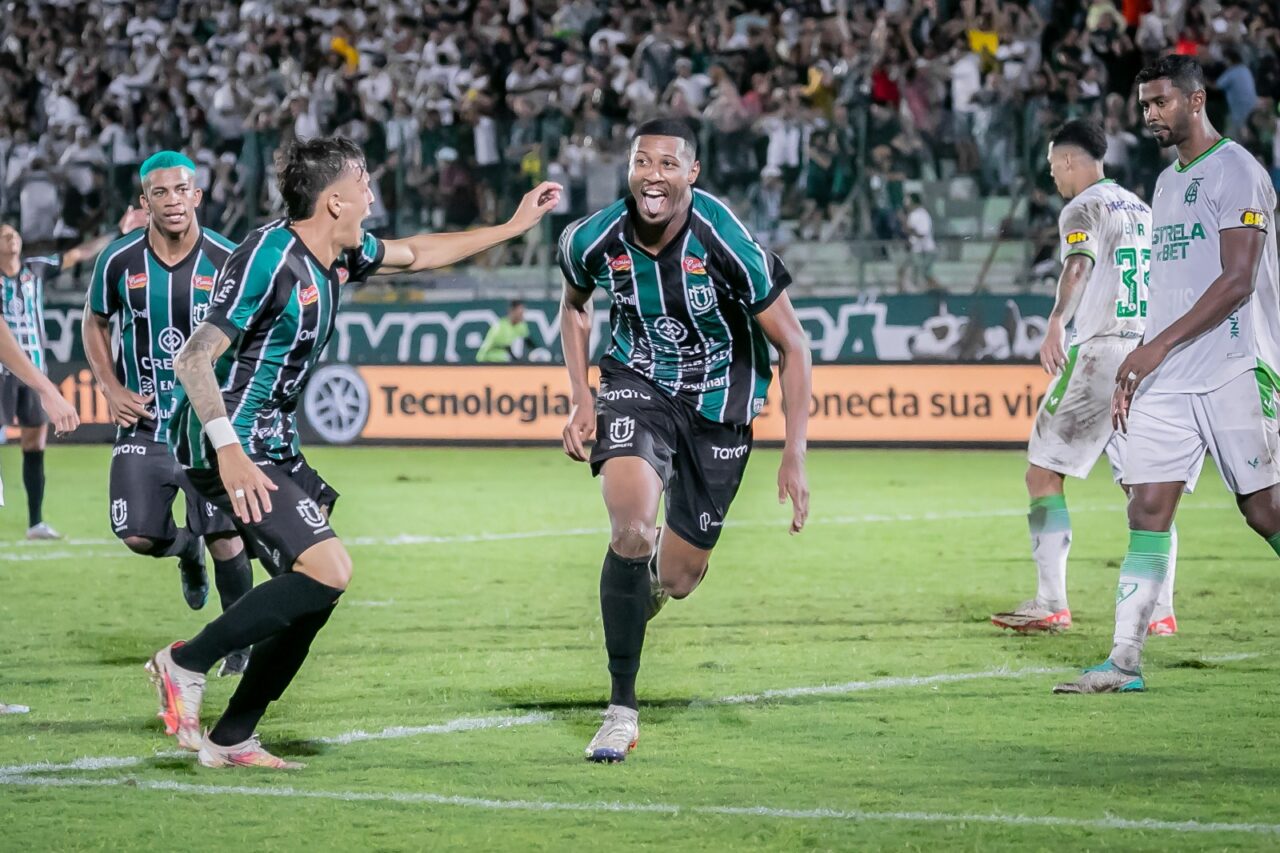 Maringá FC faz dois nos acréscimos e avança na Copa do Brasil