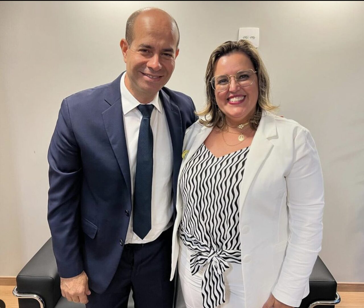 Flávia Cheroni com Evandro Araújo - GMC Online