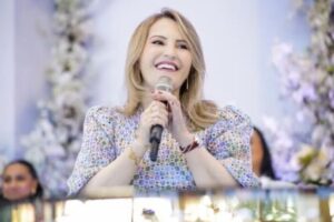 Fiéis em choque: saiba causa da morte da bispa Keila aos 52 anos